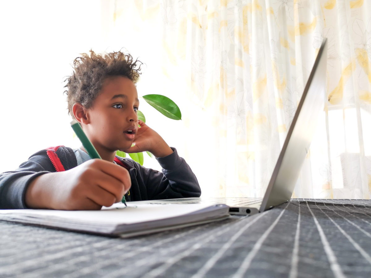 Screen Time, Delayed Care Endanger Eyesight - Vision Health Advocacy